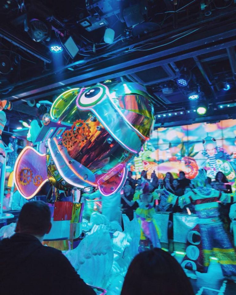 Robot Restaurant Tokyo, Japan: 5 Things You Need To Know
