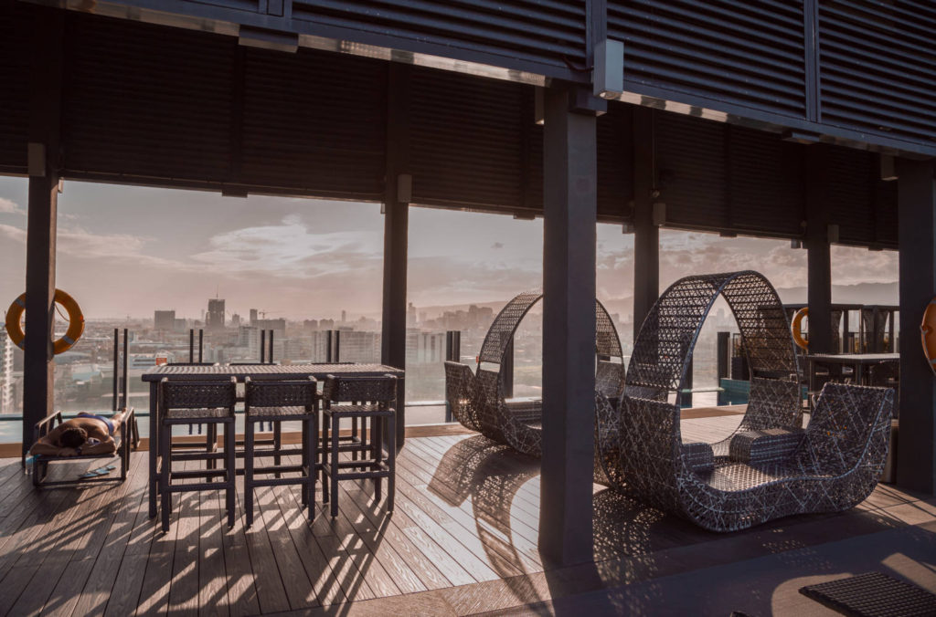 The Best Hotel In Cebu City To Stay At (With A BEAUTIFUL Rooftop)