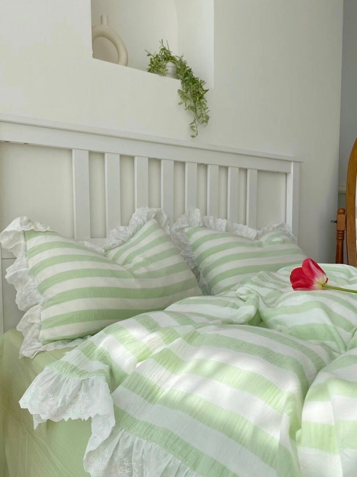 Unique Bedding Designs For Your Luxurious Bedroom Oasis